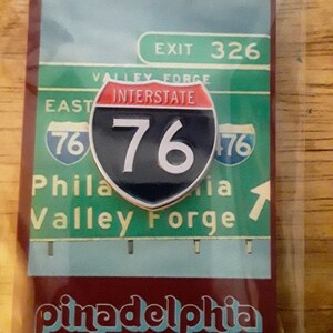 Philadelphia Flyers Gritty Mascot Enamel Lapel Pin | Etsy