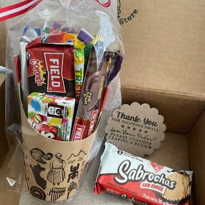 Peruvian Candy Box With Assortments Cookies Chocolates Candies ...