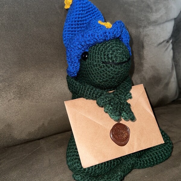 Crochet Amigurumi Magic Frog Wizard Plush | Handmade Frog Plushie - Etsy