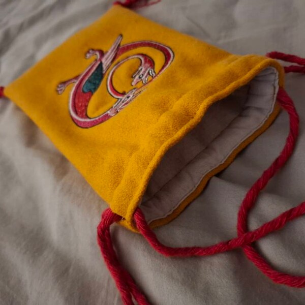 Medieval Liripipe Hood From the 14th Century Made of Wool and Printed ...