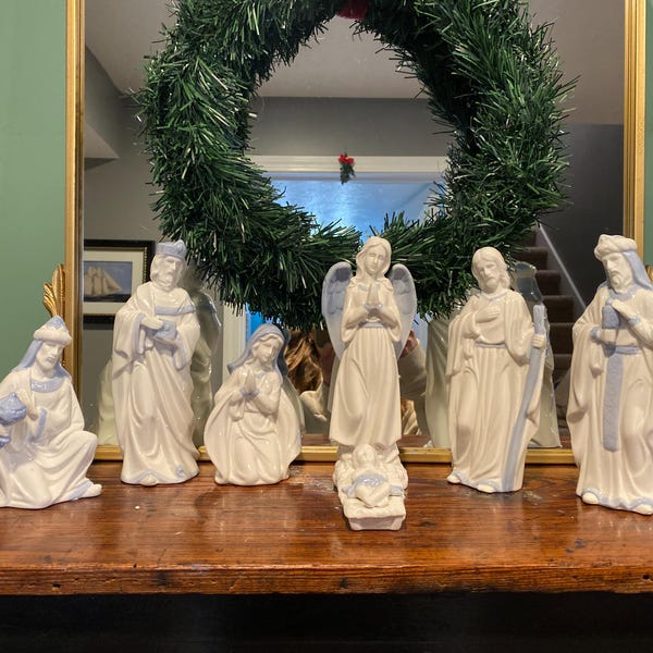 10-piece Nativity Set Hand-painted Resin Boutique Collection, Lifelike ...