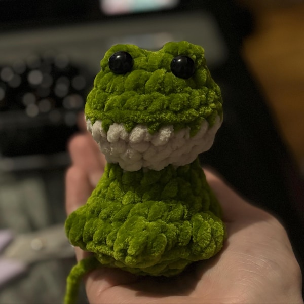 Igor the Iguana- Crochet Iguana Pattern- Imtermediate Crochet Pattern ...