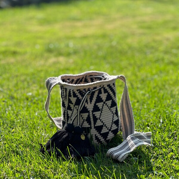 Fairtrade Pink WAYUU Bag, Mochila From Colombia, Medium Crochet ...