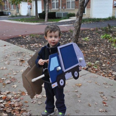 Wearable Garbage Truck DIY - Etsy