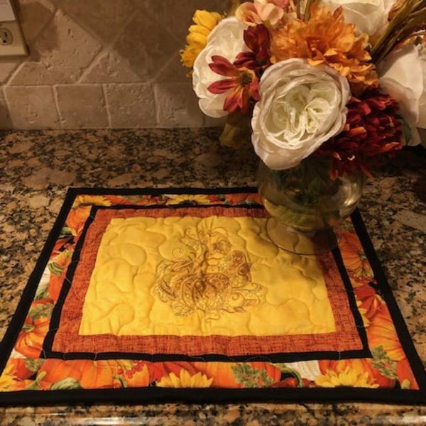 Large Pot Holder 10x10 Hot Pad Trivet Raccoon Santa Set of 2 ...