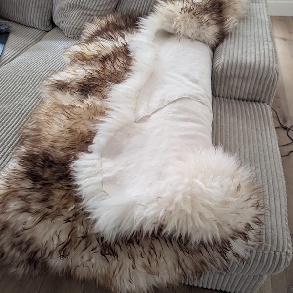 GIANT SHEEPSKIN Triple X Mouflon White Brown Throw Genuine Leather ...