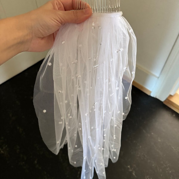 Wedding Pearl Veil Bridal Fingertip Veil With Pearls Cathedral Chapel ...