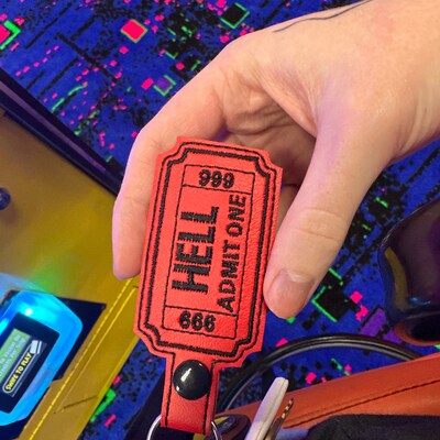 Batty Black Bat Vinyl Embroidery Inhaler Cover Inhaler Case Halloween ...