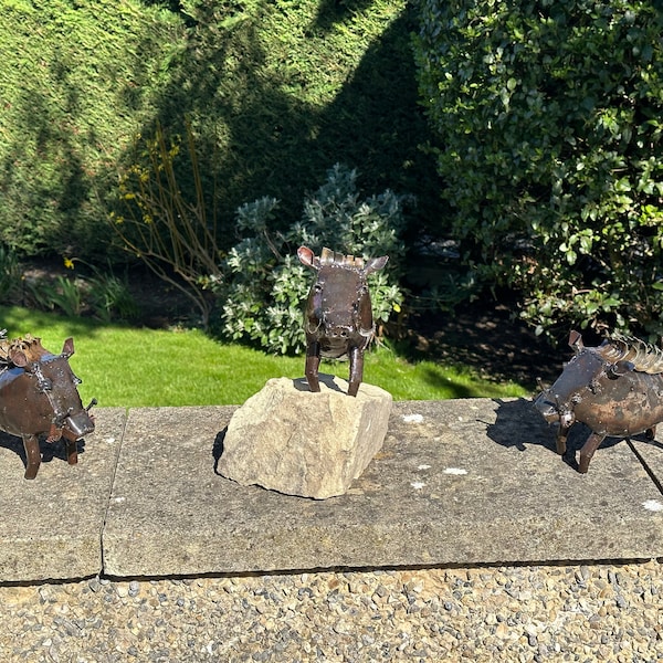 Handcrafted Recycled Metal Warthog Garden Sculpture - Reclaimed ...