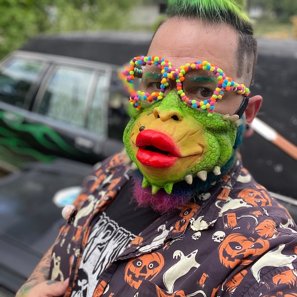 Bad Bunny Inspired Sapo Concho 3D Printed Resin Frog Action Figure ...