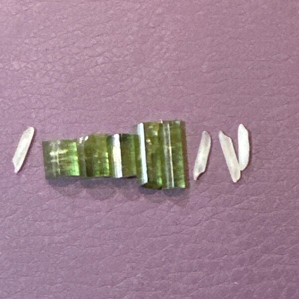 Confetti Chrysocolla , Aquadité , Natural Rough Specimen, Cabber , 41. ...