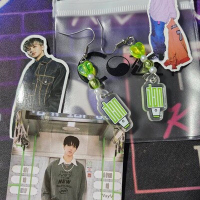 Kpop Keychain Stray Kids Keychain Ateez Keychain Mamamoo Keychain Twice ...