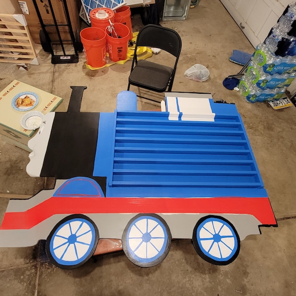 Train Rack Mega - Thomas the Tank Wooden Train Display and Storage Wall ...