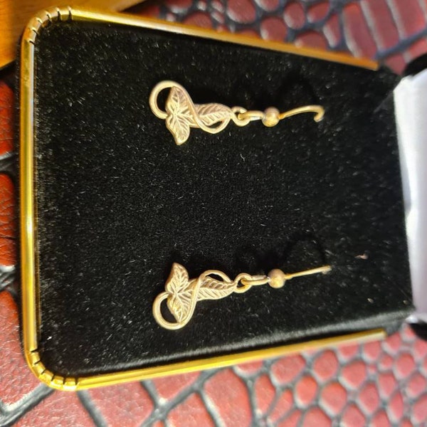 Elven Star Fantasy Opal Pendant, Mystical Silver Elf Jewelry With ...