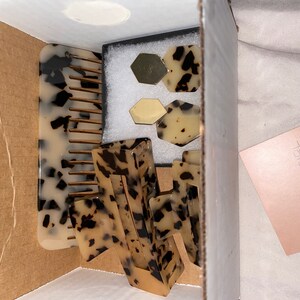 Medium 4 Inch Hair Claw Thick Hair Claw Clip / Tortoise Hair - Etsy