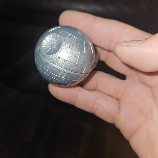 Marvel Avengers Logo Cabinet Knobs | Marvel Superhero Knobs | Super ...