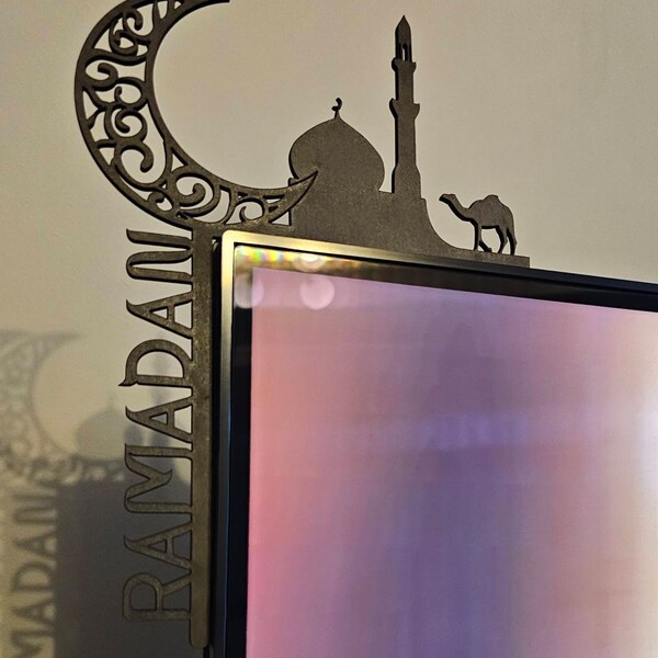 Elegant Ramadan Scene Door Corner Handcrafted Laser Cut Decor With ...