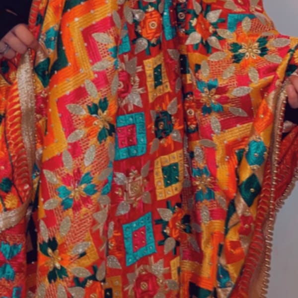 Red Heavy Mirror Work Phulkari Dupatta, Embroidered Handmade Phulkari ...