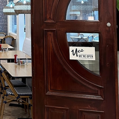 Modern Be Back Soon Clock Sign, Will Return Soon Sign, Round Store Hour ...