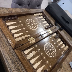 Backgammon Assyrian Coat of Arms / Handmade Wooden Nardi Perosnalized ...