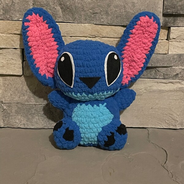 Crochet Pattern - Cute Stitchie With Frog, Halloween and Valentine ...