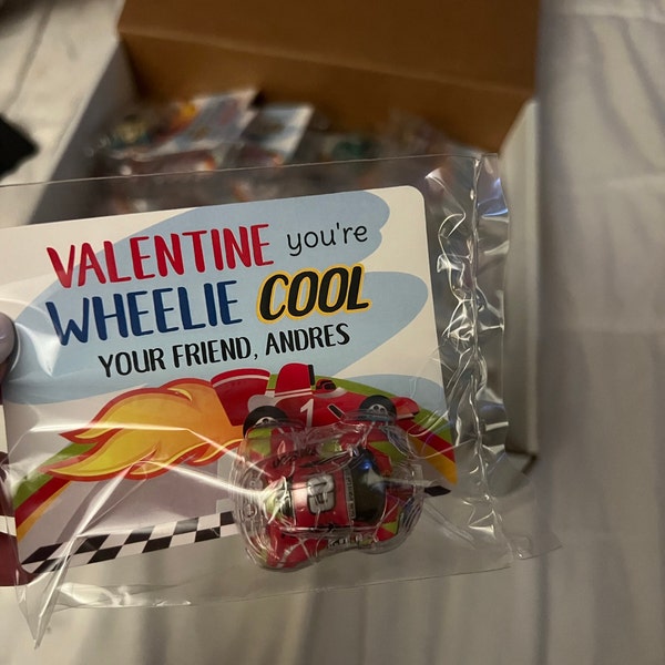 Valentines Day Race Cars Bags and Card Set Wheelie Cool Race Car ...