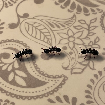 Three Ants. Authentic Murano Glass Ant Micro Figurine. Tiny Lampwork ...