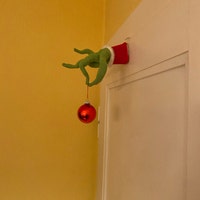 Grinch Hand Crochet Pattern - Etsy Canada