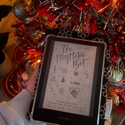 Kindle Paperwhite Sleeve Padded Friends Kindle Sleeve - Etsy