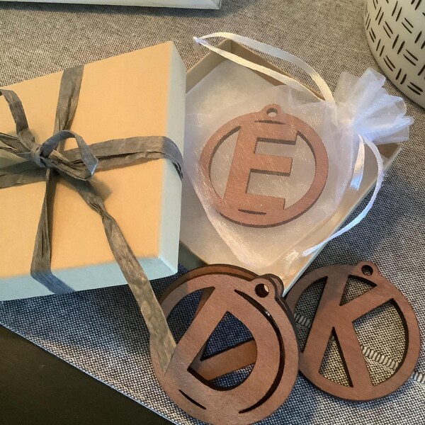 Wood Heart Table Scatter, Wedding Décor, Valentine's Party Place ...