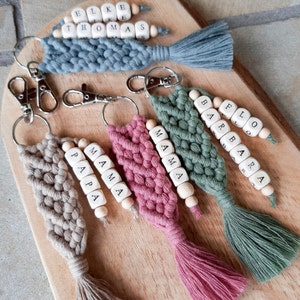 Macrame Flower Keychain With Name Personalized Gifts Mom - Etsy