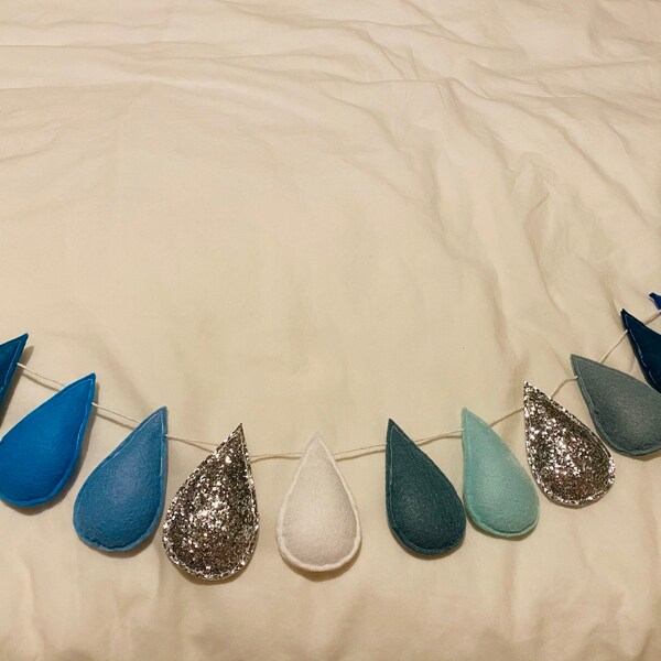 Scandi Muted Raindrop Garland, Droplet Garland, Felt Garland, Nursery ...