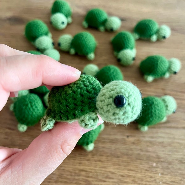No-sew Turtle Crochet Pattern. No Sew Amigurumi Turtle. Mini Crochet ...