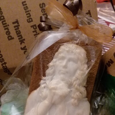 Jesus Soap Praying Glycerin Soap Religious Handmade Soap Decorative ...