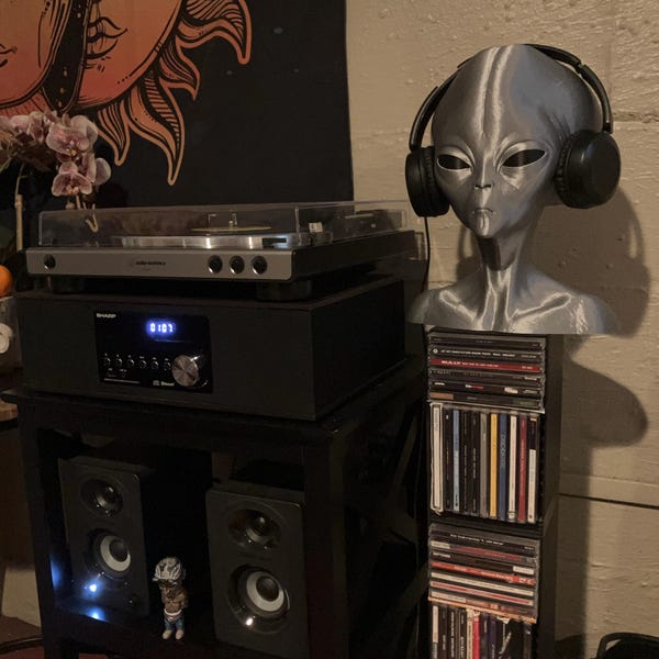 TR-3B Black Manta Triangle ARV Model - 3D Printed UFO Replica in Gloss ...