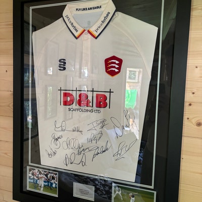Football Shirt Framing Kit Large. Black and Silver With Free ...