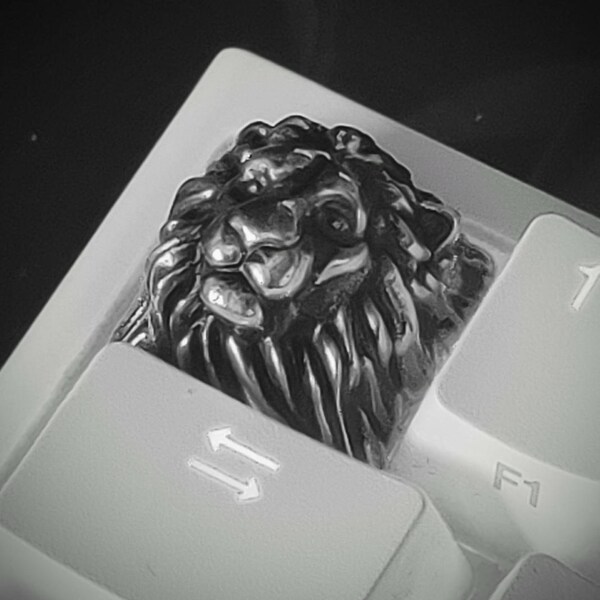 Lion Keycap - Solid Brass Metal Premium Keycap From Keyrelic Artisan ...