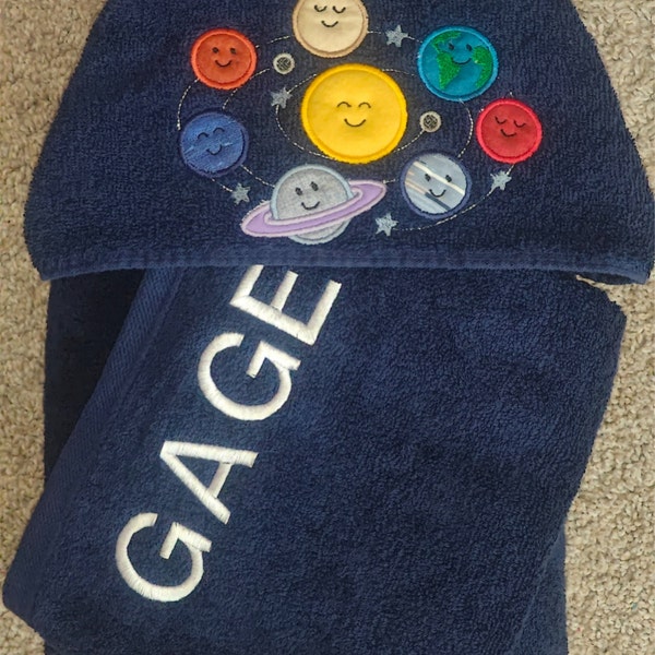 Personalized Character Hooded Towel: 100% Cotton Kids Bath Towel - Etsy