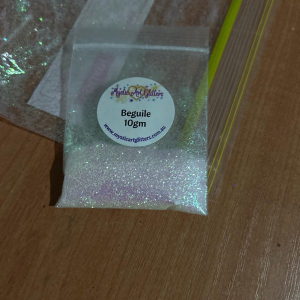 Colour Shift Glow in the Dark Glitter - Whole Lotta Love | Resin Art ...