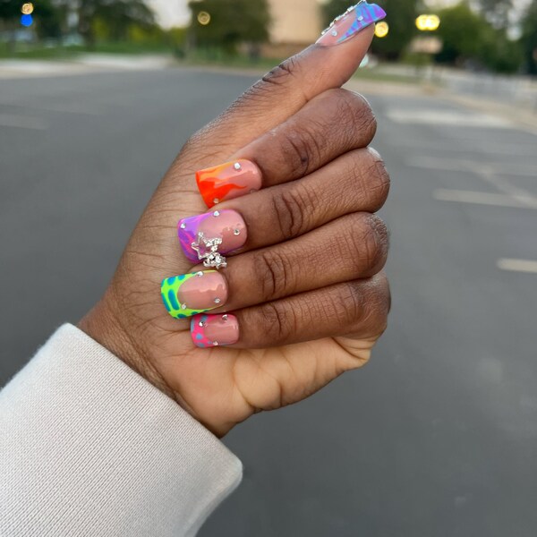 Grunge Free Style Nail Set Handpainted Trendy Press on Nails Grunge ...