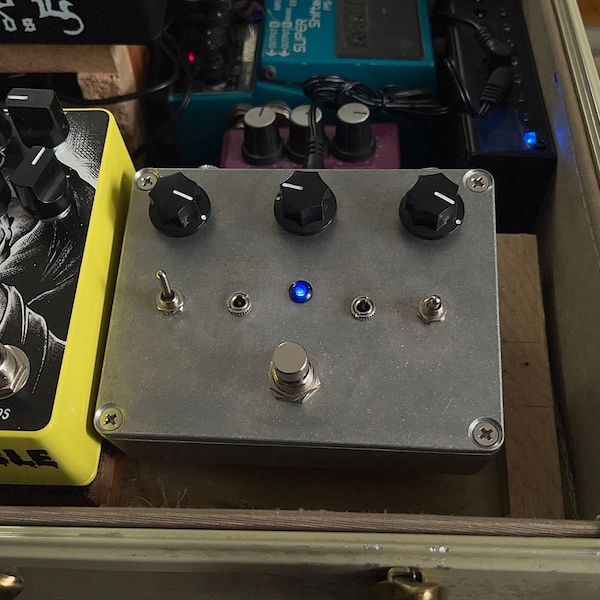 4 Oscillator Patchable Crackle Box + External Input / Noise Synth Patch ...