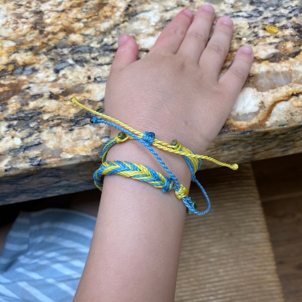 1 Medium Braided Bracelet, Stackable Bracelet, String Bracelet, Wax String Bracelet, Surfer ...