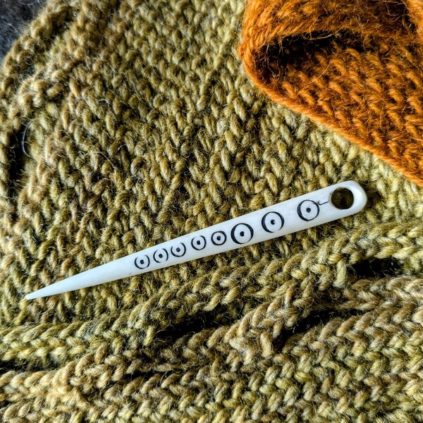 Bone Knitting Needle for Nalbinding or Weaving - Etsy
