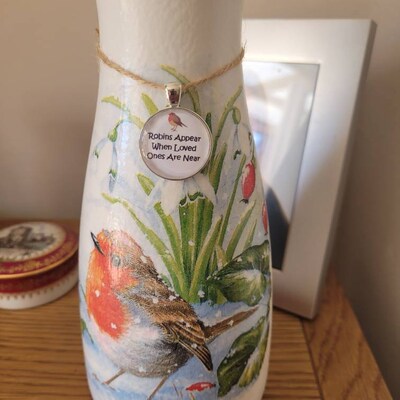 Light up Robin Vase, With Charm Decouoage, Vase, Gifts, Xmas Gifts ...