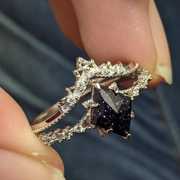 Acotar Officially Licensed, High Lady of the Night Court Ring, Feyre ...