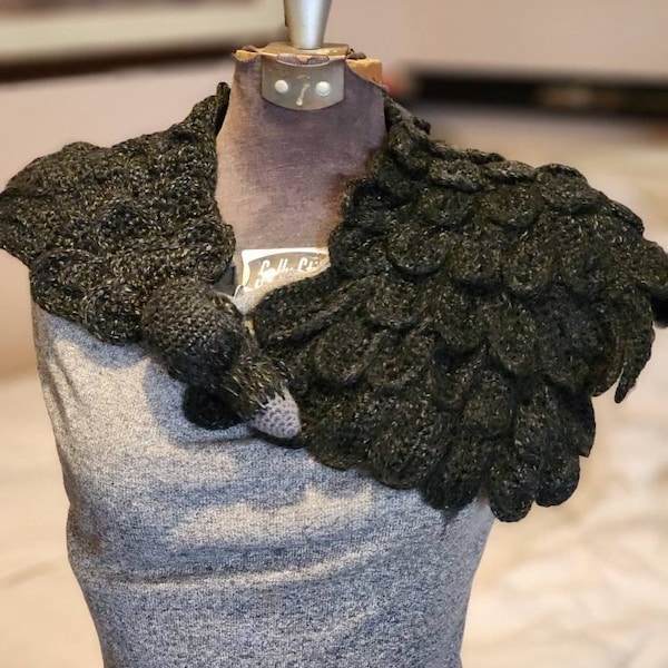 Raven Shawl Crochet Pattern, PDF Digital Download, Amigurumi Crow ...