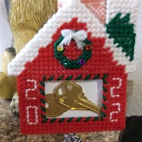 Plastic Canvas Monogram Keychain - Etsy Canada