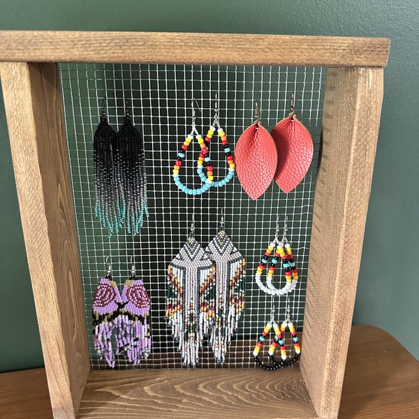 Free Standing Earring Holder, Chicken Wire Jewelry Organizer, Mesh ...