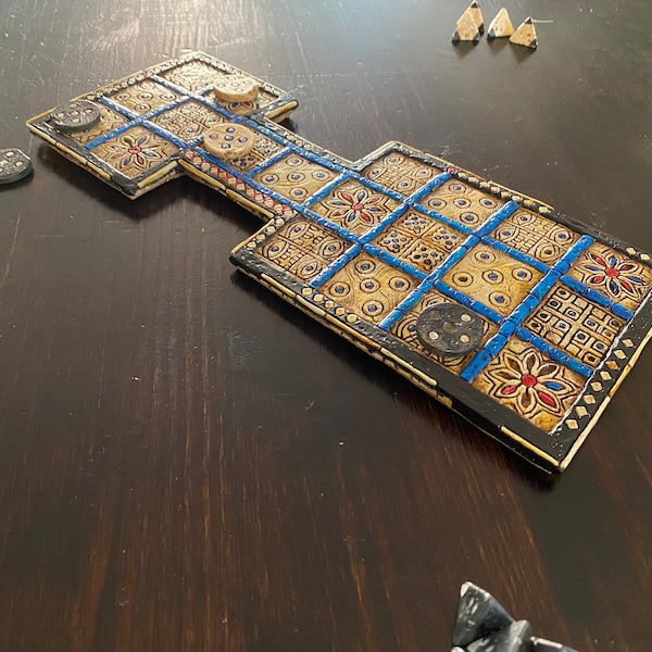 The Royal Game of UR Board, Minimalist Flat Boardgame, First Boardgame ...