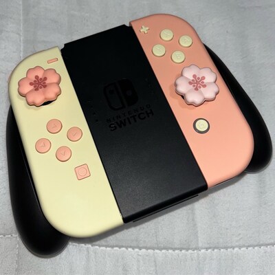 Custom Nintendo Switch Joycon Light Cream & Yellow Joycon - Etsy